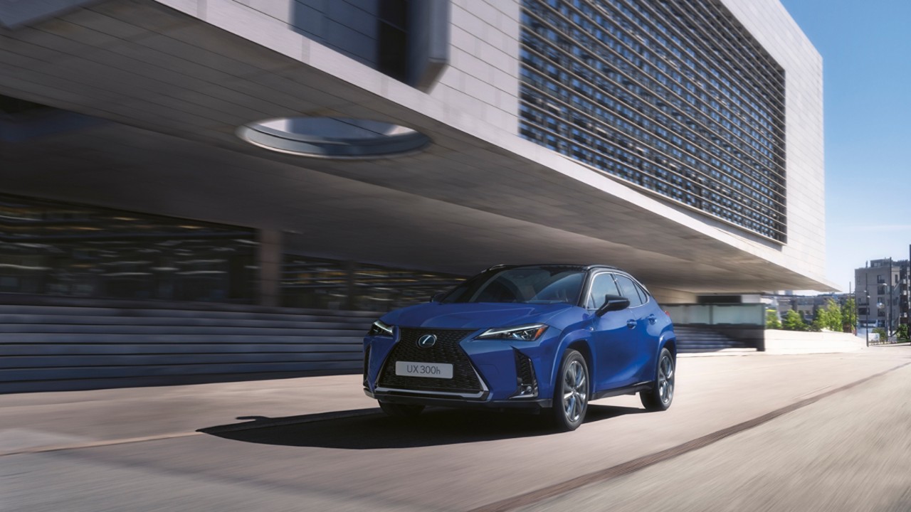 Lexus UX | Lexus UX 300h, SUV Compacto Híbrido