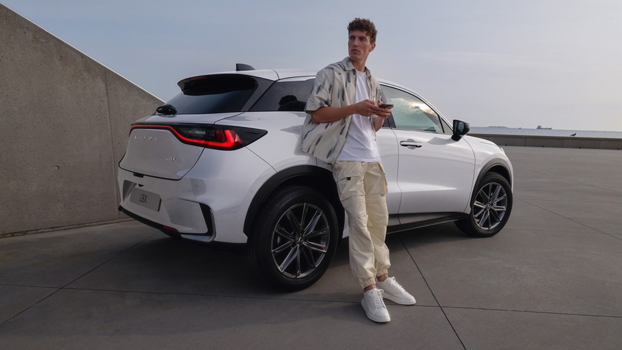 El Lexus LBX Híbrido Autorrecargable | Lexus España